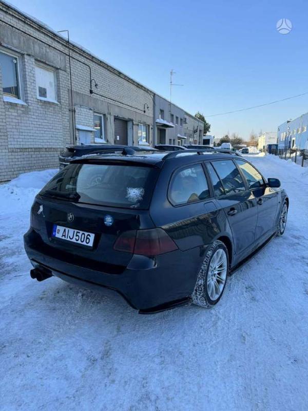 Melns BMW 535 2005 Klaipėda, ar dzinēja tilpumu 3.50 L un nobraukumu 365 tūkst. km par 3500 €, foto 3 vietnē AUTOMOTO.COM.LV