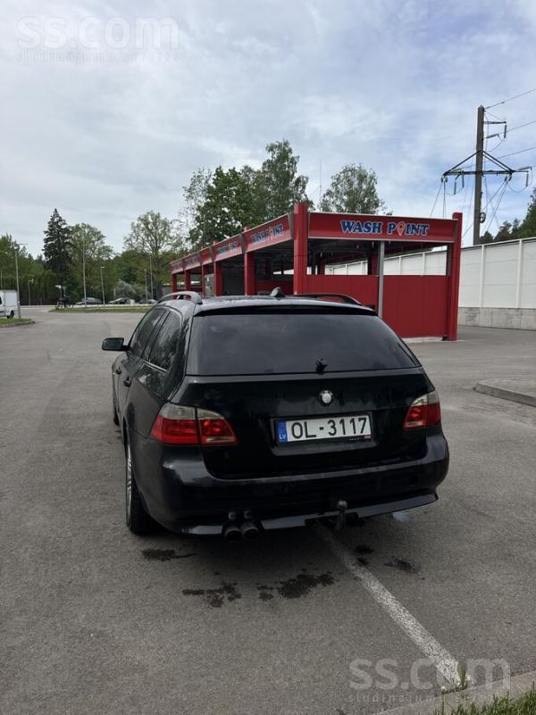 Black BMW 535 2005 in Riga, with an engine capacity of 3.00 L and mileage of 399 thousand km for 2900 €, photo 5 on AUTOMOTO.COM.LV