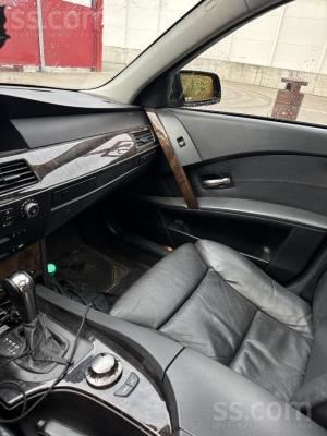 Melns BMW 535 2005 Rīga, ar dzinēja tilpumu 3.00 L un nobraukumu 399 tūkst. km par 2900 €, foto 10 vietnē AUTOMOTO.COM.LV