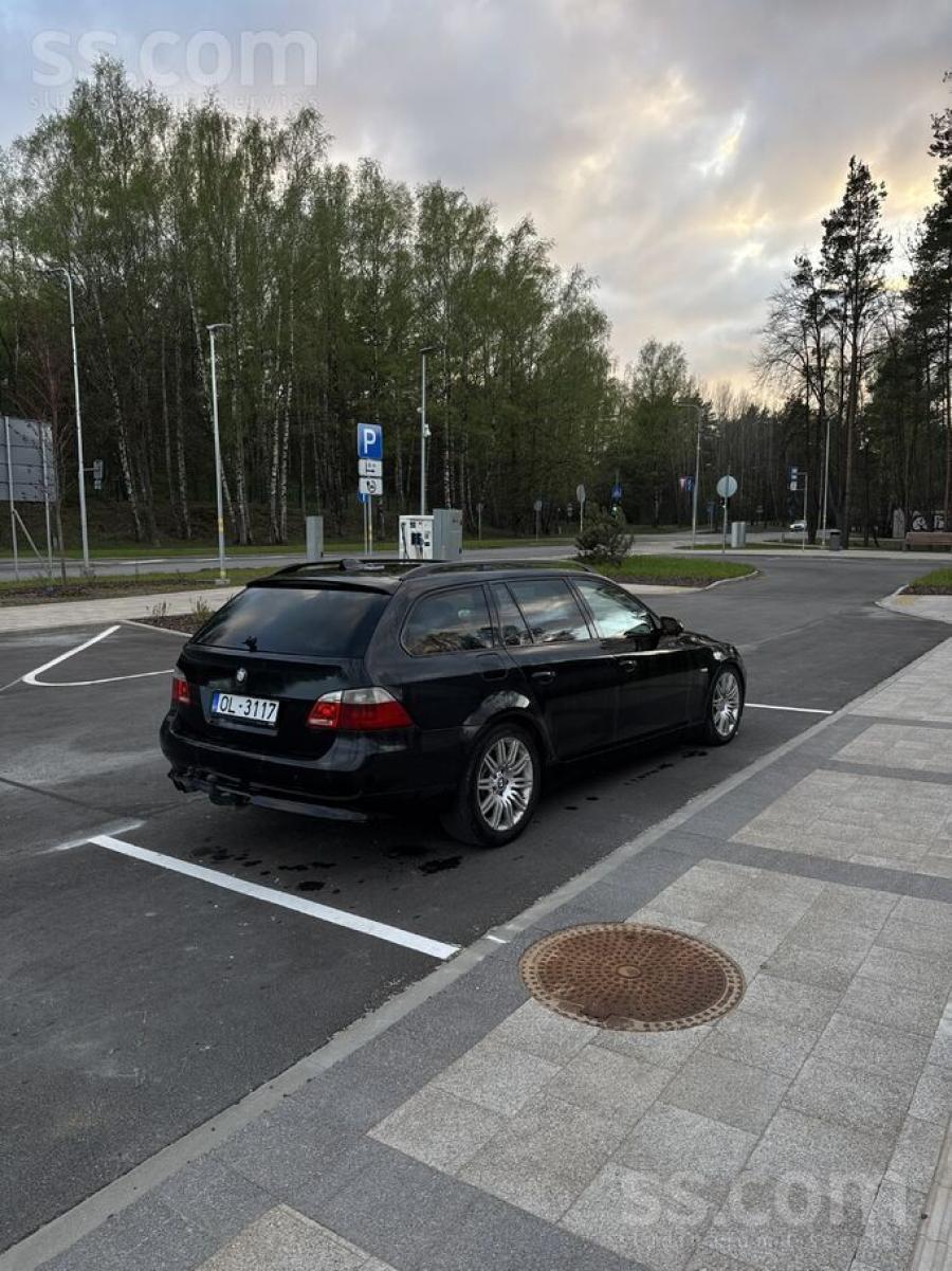 Black BMW 535 2005 in Riga, with an engine capacity of 3.00 L and mileage of 397 thousand km for 3750 €, photo 5 on AUTOMOTO.COM.LV