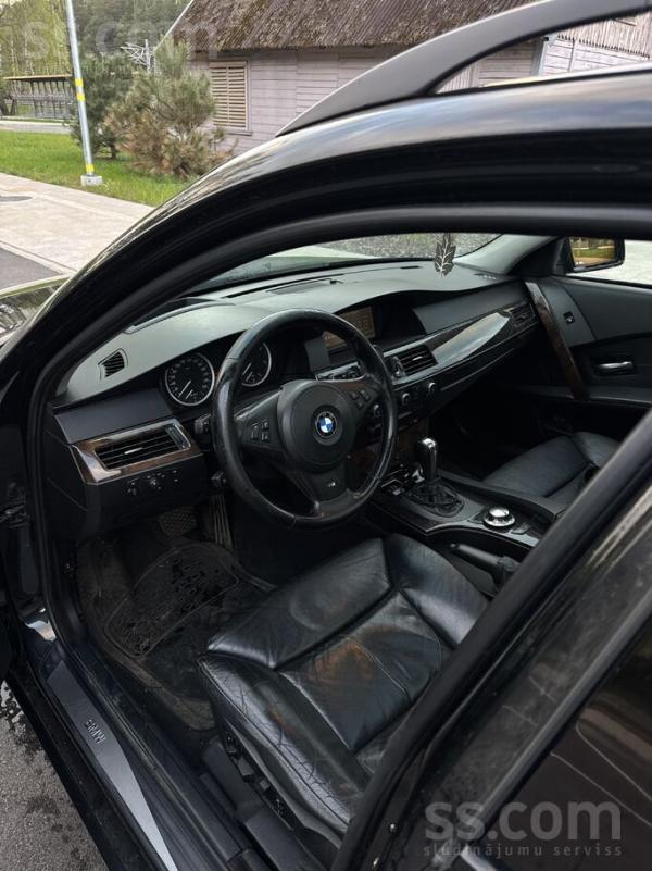 Black BMW 535 2005 in Riga, with an engine capacity of 3.00 L and mileage of 397 thousand km for 3750 €, photo 6 on AUTOMOTO.COM.LV