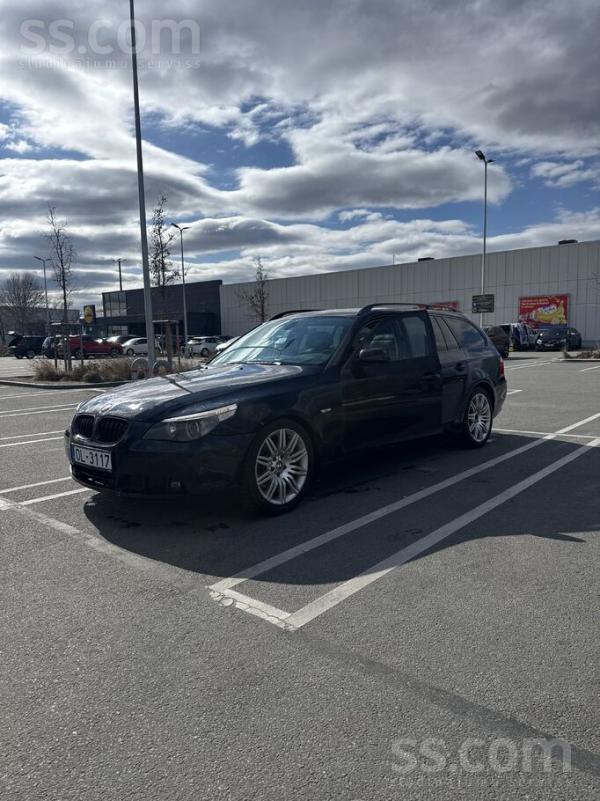 Melns BMW 535 2005 Rīga, ar dzinēja tilpumu 3.00 L un nobraukumu 396 tūkst. km par 4250 €, foto 4 vietnē AUTOMOTO.COM.LV
