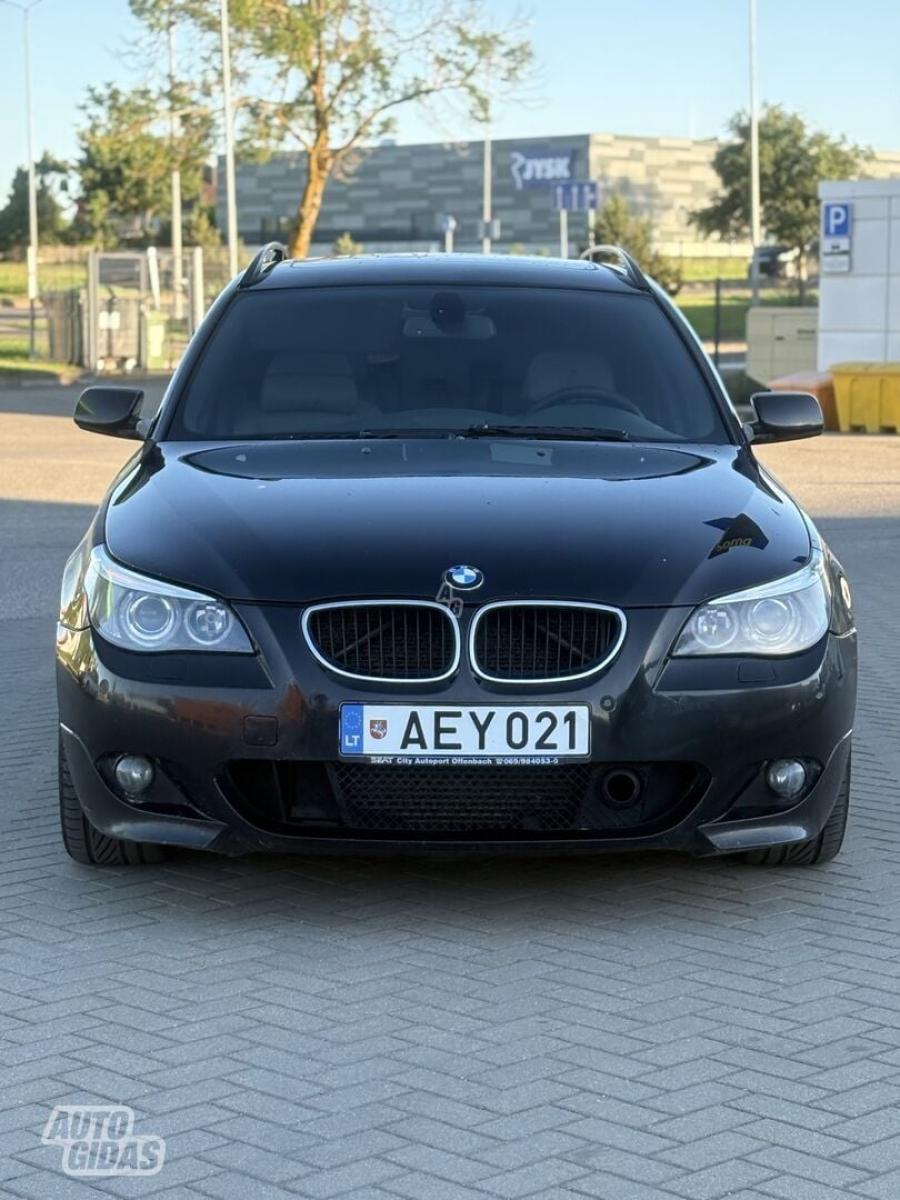 Black BMW 535 2005 in Siauliai, with an engine capacity of 3.00 L and mileage of 347 thousand km for 3300 €, photo 1 on AUTOMOTO.COM.LV