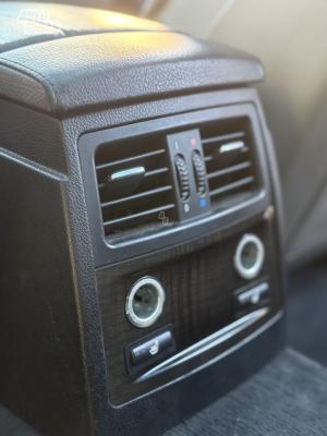 Black BMW 535 2005 in Siauliai, with an engine capacity of 3.00 L and mileage of 347 thousand km for 3300 €, photo 14 on AUTOMOTO.COM.LV