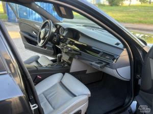 Black BMW 535 2005 in Siauliai, with an engine capacity of 3.00 L and mileage of 347 thousand km for 3300 €, photo 19 on AUTOMOTO.COM.LV