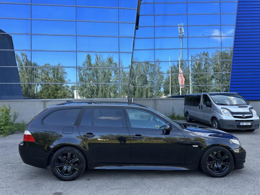 Black BMW 535 2005 in Riga, with an engine capacity of 3.00 L and mileage of 372 thousand km for 3990 €, photo 12 on AUTOMOTO.COM.LV