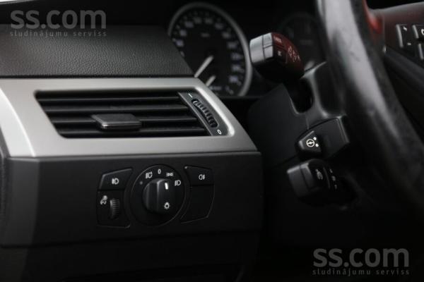 Melns BMW 535 2005 Rīga, ar dzinēja tilpumu 3.00 L un nobraukumu 296 tūkst. km par 3795 €, foto 11 vietnē AUTOMOTO.COM.LV