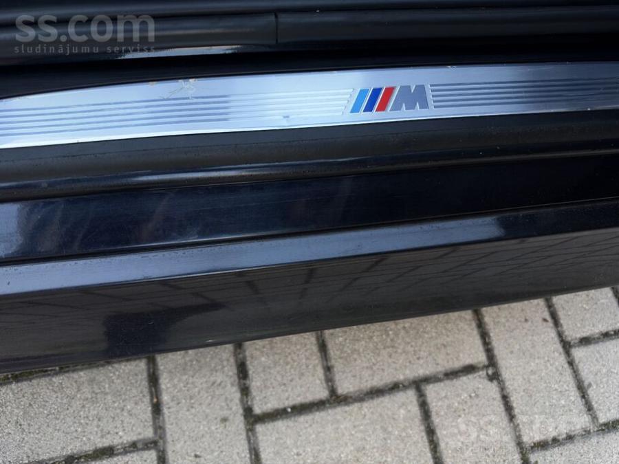 Black BMW 535 2005 in Riga, with an engine capacity of 3.00 L and mileage of 312 thousand km for 4490 €, photo 11 on AUTOMOTO.COM.LV