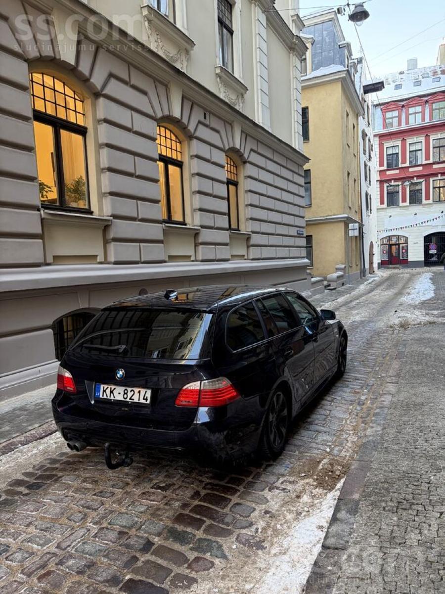 Melns BMW 535 2006 Rīga, ar dzinēja tilpumu 3.00 L un nobraukumu 340 tūkst. km par 5999 €, foto 2 vietnē AUTOMOTO.COM.LV