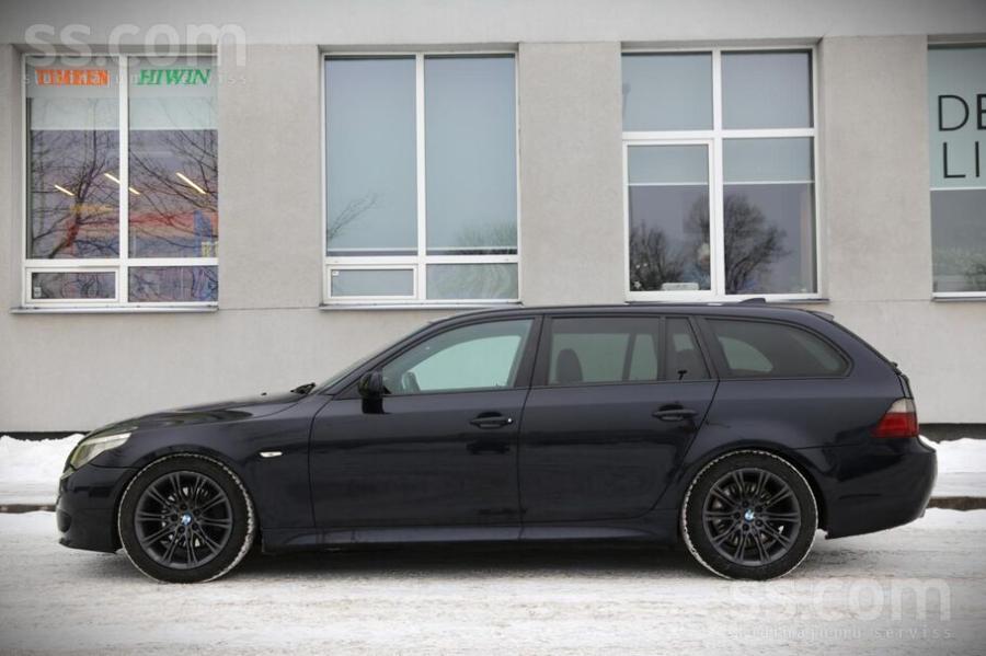 Black BMW 535 2006 in Riga, with an engine capacity of 3.00 L and mileage of 378 thousand km for 5495 €, photo 2 on AUTOMOTO.COM.LV