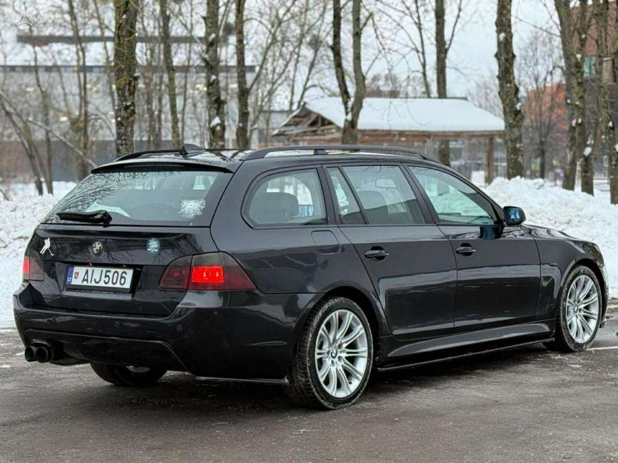 Melns BMW 535 2006 Kauņa, ar dzinēja tilpumu 2.99 L un nobraukumu 346 tūkst. km par 4350 €, foto 4 vietnē AUTOMOTO.COM.LV