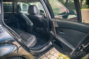 Melns BMW 535 2006 Rīga, ar dzinēja tilpumu 3.00 L un nobraukumu 394 tūkst. km par 2590 €, foto 12 vietnē AUTOMOTO.COM.LV