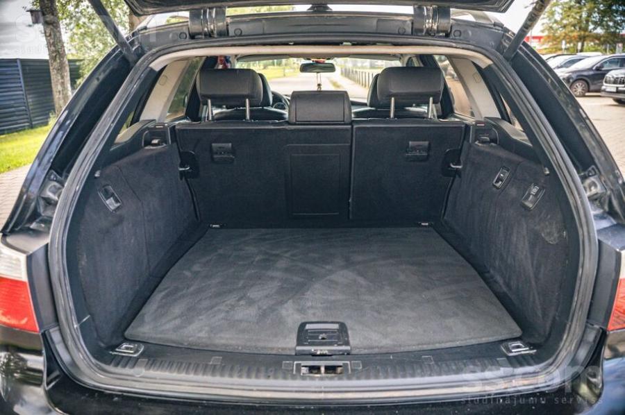 Melns BMW 535 2006 Rīga, ar dzinēja tilpumu 3.00 L un nobraukumu 394 tūkst. km par 2590 €, foto 19 vietnē AUTOMOTO.COM.LV