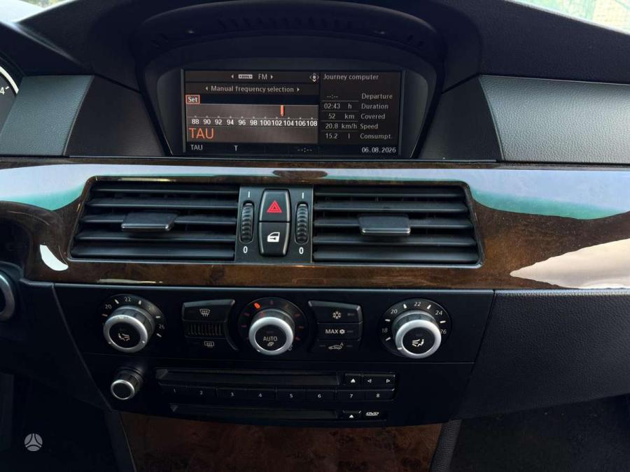 Black BMW 535 2006 in Kaunas, with an engine capacity of 2.99 L and mileage of 397 thousand km for 4000 €, photo 11 on AUTOMOTO.COM.LV