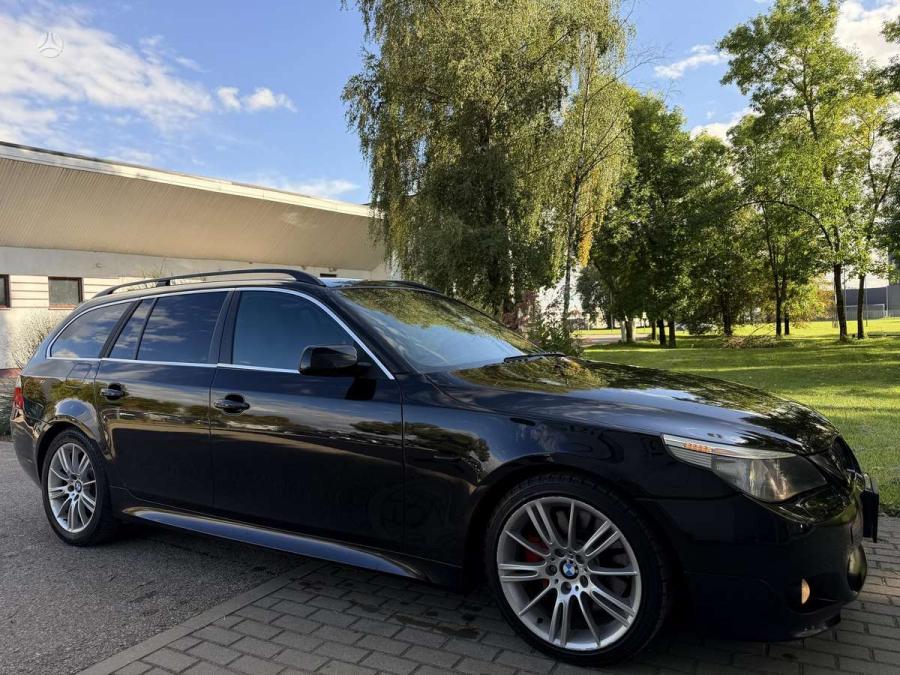 Melns BMW 535 2006 Kauņa, ar dzinēja tilpumu 2.99 L un nobraukumu 416 tūkst. km par 3950 €, foto 18 vietnē AUTOMOTO.COM.LV
