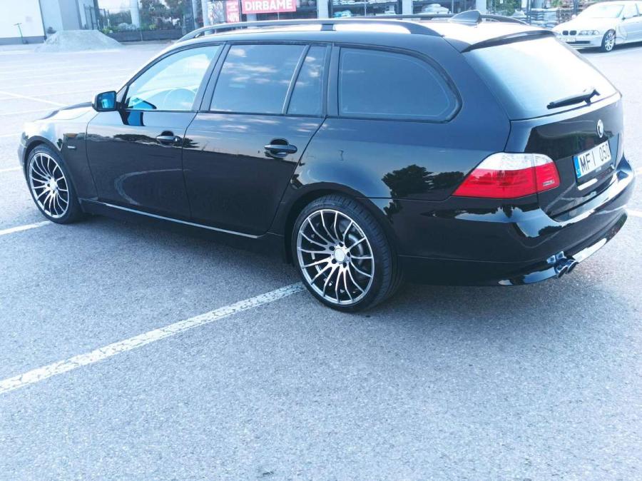 Melns BMW 535 2007 Kėdainiai, ar dzinēja tilpumu 3.50 L un nobraukumu 289 tūkst. km par 7000 €, foto 5 vietnē AUTOMOTO.COM.LV