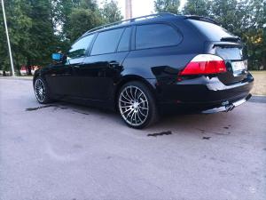 Melns BMW 535 2007 Kėdainiai, ar dzinēja tilpumu 3.50 L un nobraukumu 289 tūkst. km par 7000 €, foto 10 vietnē AUTOMOTO.COM.LV