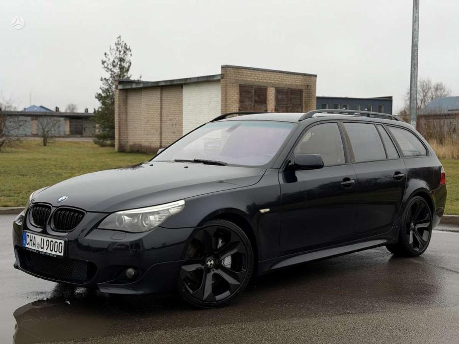 Melns BMW 535 2007 Rokiškis, ar dzinēja tilpumu 2.99 L un nobraukumu 370 tūkst. km par 6150 €, foto 4 vietnē AUTOMOTO.COM.LV
