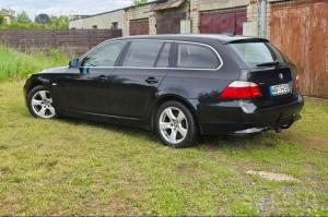Melns BMW 535 2007 Bauska, ar dzinēja tilpumu 3.00 L un nobraukumu 276 tūkst. km par 8100 €, foto 6 vietnē AUTOMOTO.COM.LV