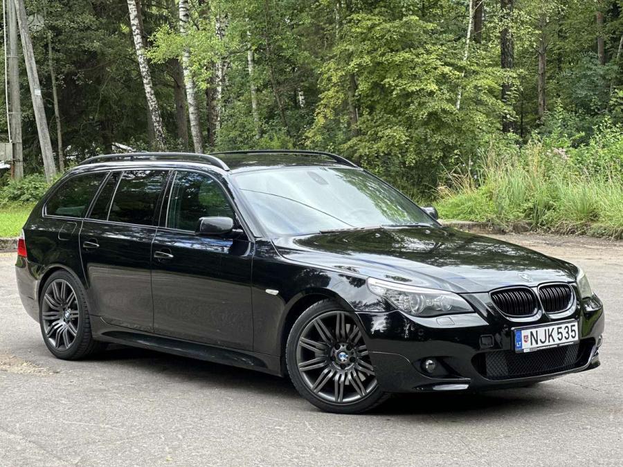 Black BMW 535 2007 in Vilnius, with an engine capacity of 2.99 L and mileage of 279 thousand km for 7499 €, photo 1 on AUTOMOTO.COM.LV