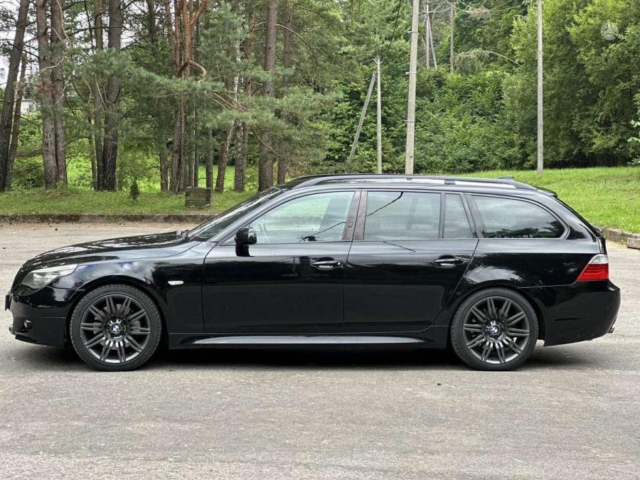 Black BMW 535 2007 in Vilnius, with an engine capacity of 2.99 L and mileage of 279 thousand km for 7499 €, photo 5 on AUTOMOTO.COM.LV