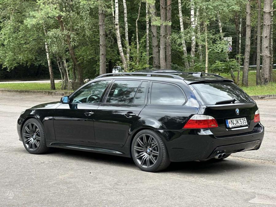 Black BMW 535 2007 in Vilnius, with an engine capacity of 2.99 L and mileage of 279 thousand km for 7499 €, photo 6 on AUTOMOTO.COM.LV