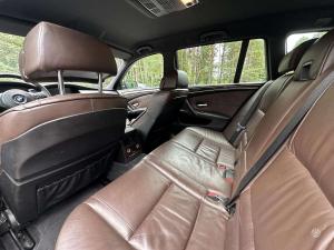 Black BMW 535 2007 in Vilnius, with an engine capacity of 2.99 L and mileage of 279 thousand km for 7499 €, photo 11 on AUTOMOTO.COM.LV