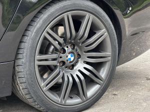 Black BMW 535 2007 in Vilnius, with an engine capacity of 2.99 L and mileage of 279 thousand km for 7499 €, photo 19 on AUTOMOTO.COM.LV
