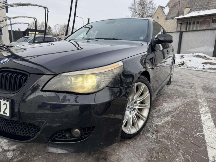 Melns BMW 535 2008 Alīta, ar dzinēja tilpumu 0.00 L un nobraukumu 514 tūkst. km par 5800 €, foto 2 vietnē AUTOMOTO.COM.LV