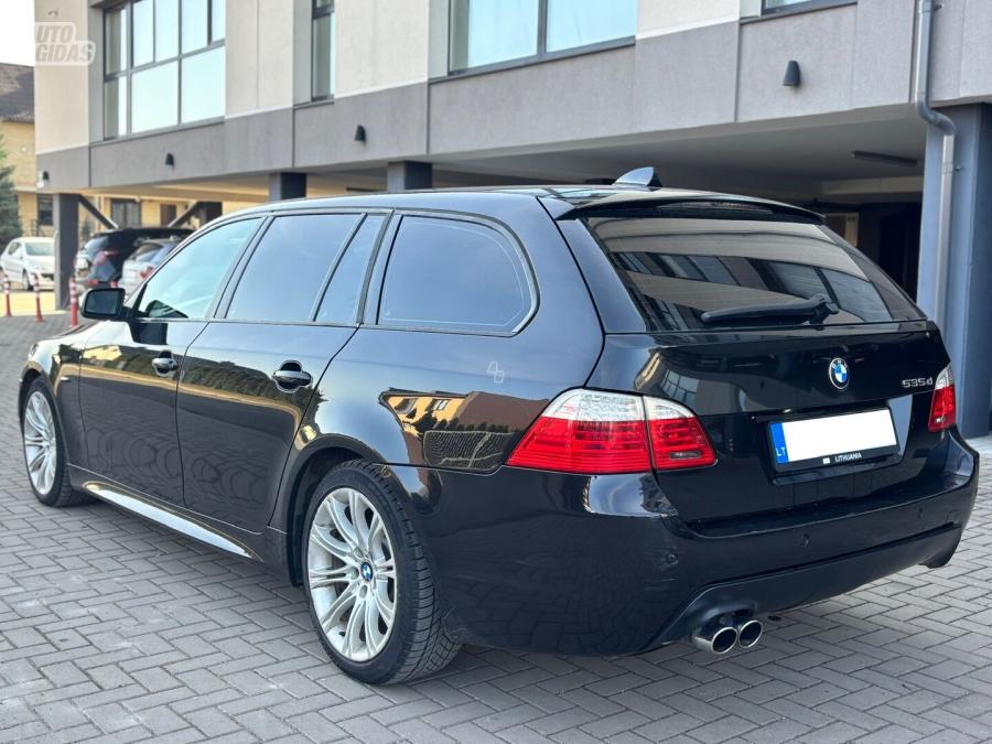 Melns BMW 535 2008 Kauņa, ar dzinēja tilpumu 3.00 L un nobraukumu 5 tūkst. km par 5000 €, foto 4 vietnē AUTOMOTO.COM.LV