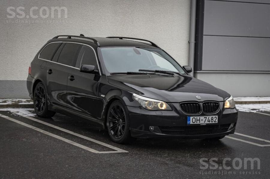 Black BMW 535 2008 in Riga, with an engine capacity of 3.00 L and mileage of 338 thousand km for 5500 €, photo 4 on AUTOMOTO.COM.LV