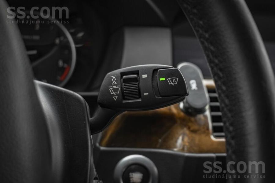 Black BMW 535 2008 in Riga, with an engine capacity of 3.00 L and mileage of 338 thousand km for 5500 €, photo 22 on AUTOMOTO.COM.LV