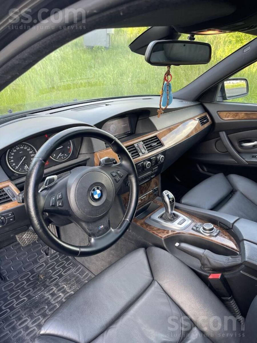 Melns BMW 535 2008 Jelgava, ar dzinēja tilpumu 3.00 L un nobraukumu 300 tūkst. km par 8699 €, foto 8 vietnē AUTOMOTO.COM.LV