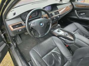 Black BMW 535 2008 in Kaunas, with an engine capacity of 2.99 L and mileage of 320 thousand km for 3999 €, photo 15 on AUTOMOTO.COM.LV