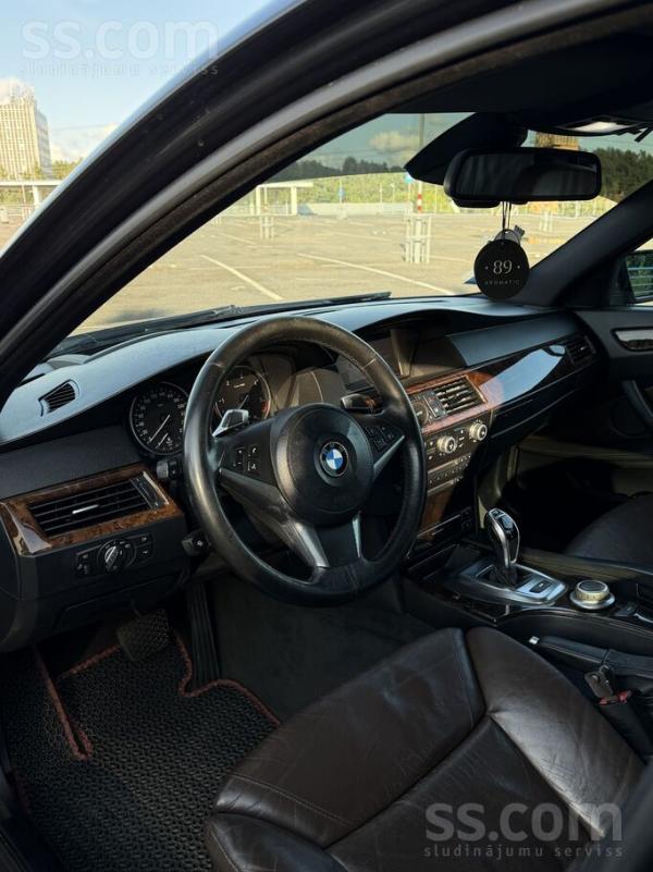 Melns BMW 535 2008 Rīga, ar dzinēja tilpumu 3.00 L un nobraukumu 344 tūkst. km par 6000 €, foto 10 vietnē AUTOMOTO.COM.LV