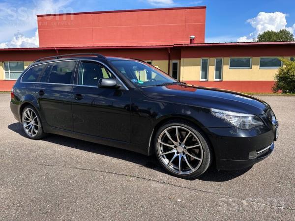 Black BMW 535 2009 in Cesis, with an engine capacity of 3.00 L and mileage of 419 thousand km for 5000 €, photo 2 on AUTOMOTO.COM.LV
