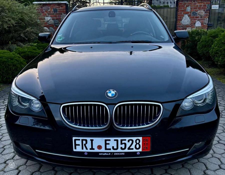 Black BMW 535 2009 in Kaisiadorys, with an engine capacity of 0.00 L and mileage of 536 thousand km for 5550 €, photo 1 on AUTOMOTO.COM.LV