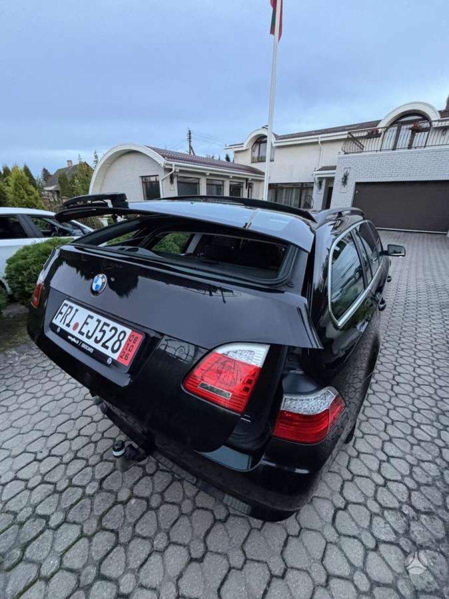 Black BMW 535 2009 in Kaisiadorys, with an engine capacity of 0.00 L and mileage of 536 thousand km for 5550 €, photo 31 on AUTOMOTO.COM.LV
