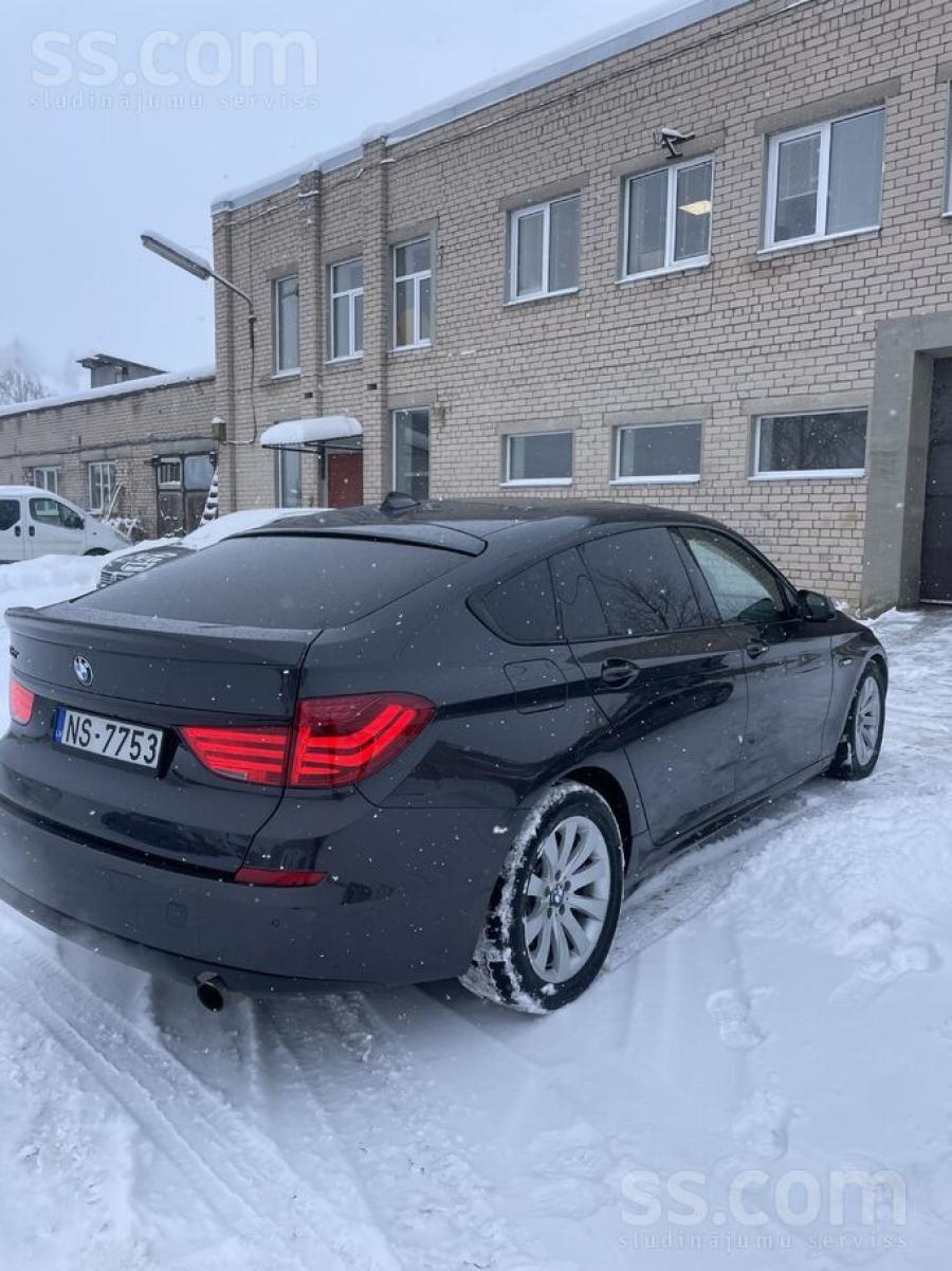 Melns BMW 535 2010 Daugavpils, ar dzinēja tilpumu 3.00 L un nobraukumu 300 tūkst. km par 10200 €, foto 3 vietnē AUTOMOTO.COM.LV