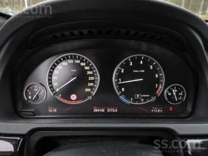 Black BMW 535 2010 in Riga, with an engine capacity of 3.00 L and mileage of 264 thousand km for 10990 €, photo 12 on AUTOMOTO.COM.LV