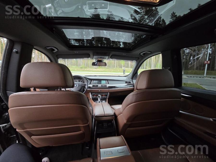 Black BMW 535 2010 in Riga, with an engine capacity of 3.00 L and mileage of 264 thousand km for 10990 €, photo 22 on AUTOMOTO.COM.LV