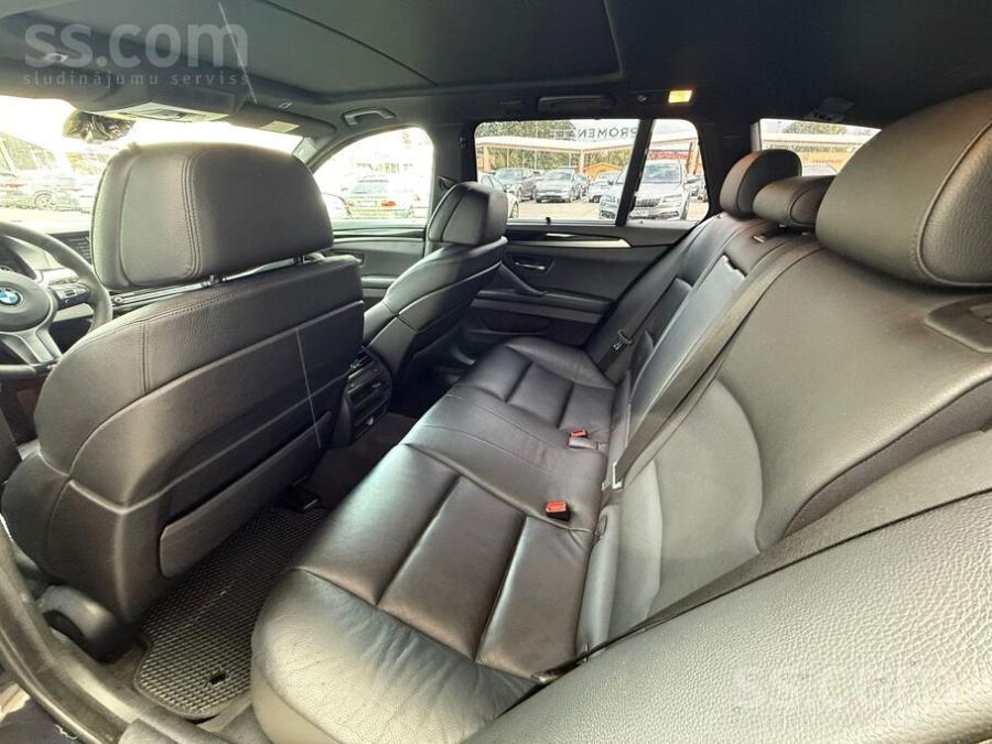Black BMW 535 2010 in Riga, with an engine capacity of 3.00 L and mileage of 0 thousand km for 10500 €, photo 7 on AUTOMOTO.COM.LV