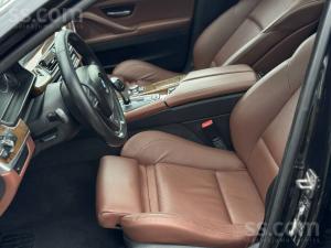 Black BMW 535 2010 in Riga, with an engine capacity of 3.00 L and mileage of 361 thousand km for 7950 €, photo 17 on AUTOMOTO.COM.LV