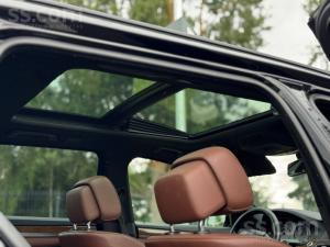 Black BMW 535 2010 in Riga, with an engine capacity of 3.00 L and mileage of 361 thousand km for 7950 €, photo 23 on AUTOMOTO.COM.LV
