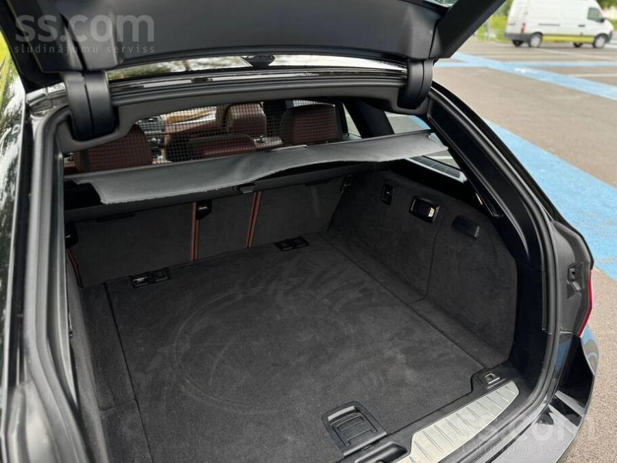 Black BMW 535 2010 in Riga, with an engine capacity of 3.00 L and mileage of 361 thousand km for 7950 €, photo 27 on AUTOMOTO.COM.LV