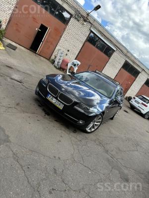 Melns BMW 535 2010 Rīga, ar dzinēja tilpumu 3.50 L un nobraukumu 257 tūkst. km par 9000 €, foto 4 vietnē AUTOMOTO.COM.LV