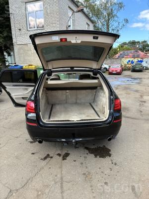 Melns BMW 535 2010 Rīga, ar dzinēja tilpumu 3.50 L un nobraukumu 257 tūkst. km par 9000 €, foto 9 vietnē AUTOMOTO.COM.LV