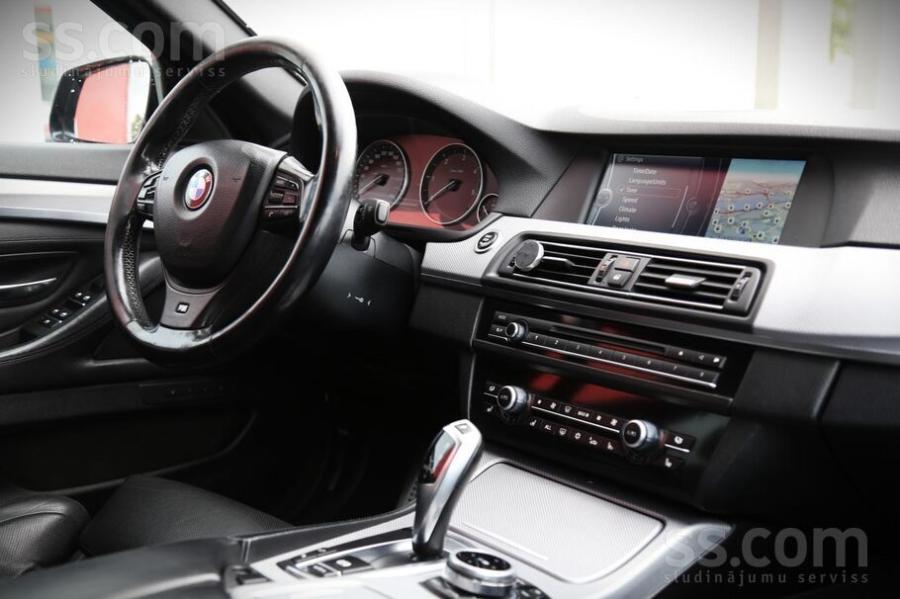 Black BMW 535 2010 in Riga, with an engine capacity of 3.00 L and mileage of 380 thousand km for 9495 €, photo 13 on AUTOMOTO.COM.LV
