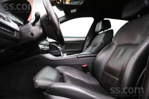Black BMW 535 2010 in Riga, with an engine capacity of 3.00 L and mileage of 380 thousand km for 9495 €, photo 14 on AUTOMOTO.COM.LV