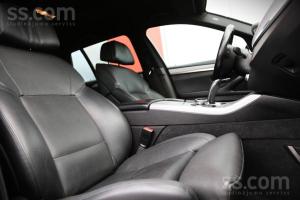 Black BMW 535 2010 in Riga, with an engine capacity of 3.00 L and mileage of 380 thousand km for 9495 €, photo 15 on AUTOMOTO.COM.LV